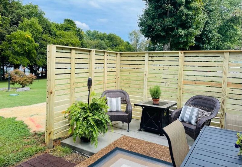 About Us | Stand Strong Fencing