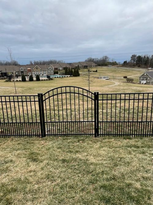 About Us | Stand Strong Fencing