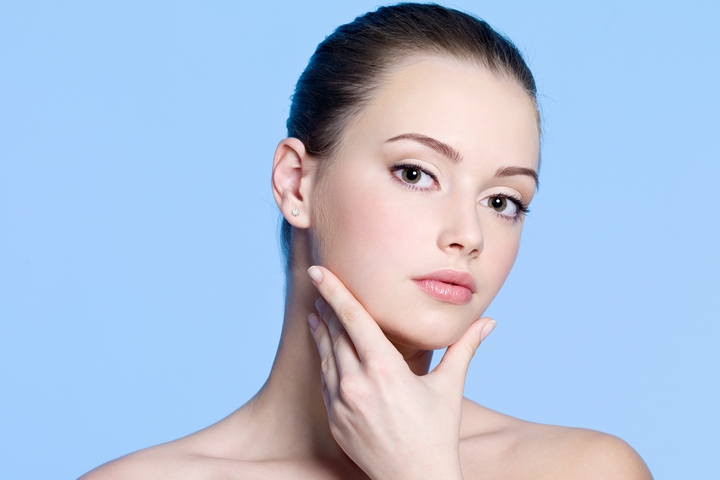 Beauty Med | 7 Potential Double Chin Causes and How to Avoid Them