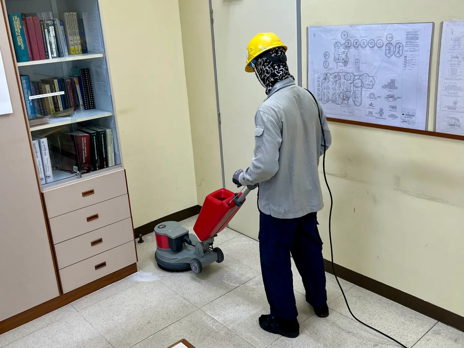 Industrial and Commercial Cleaning