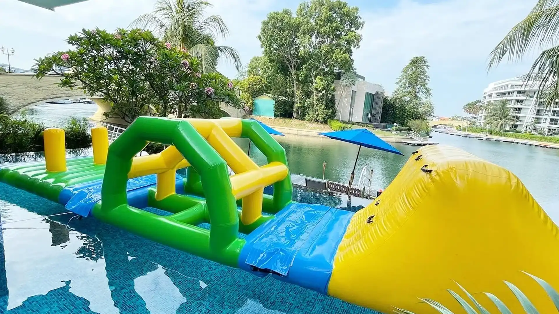 Water Obstacle Rental Singapore | FunCo
