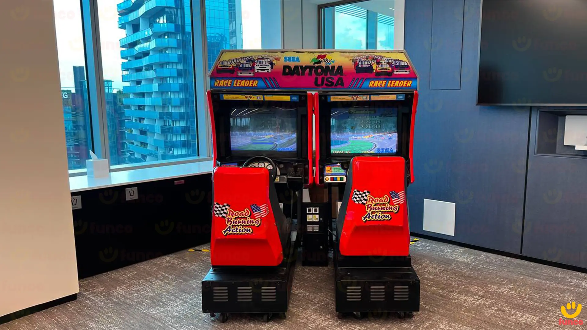 Daytona USA (Twin) Rental Singapore | FunCo