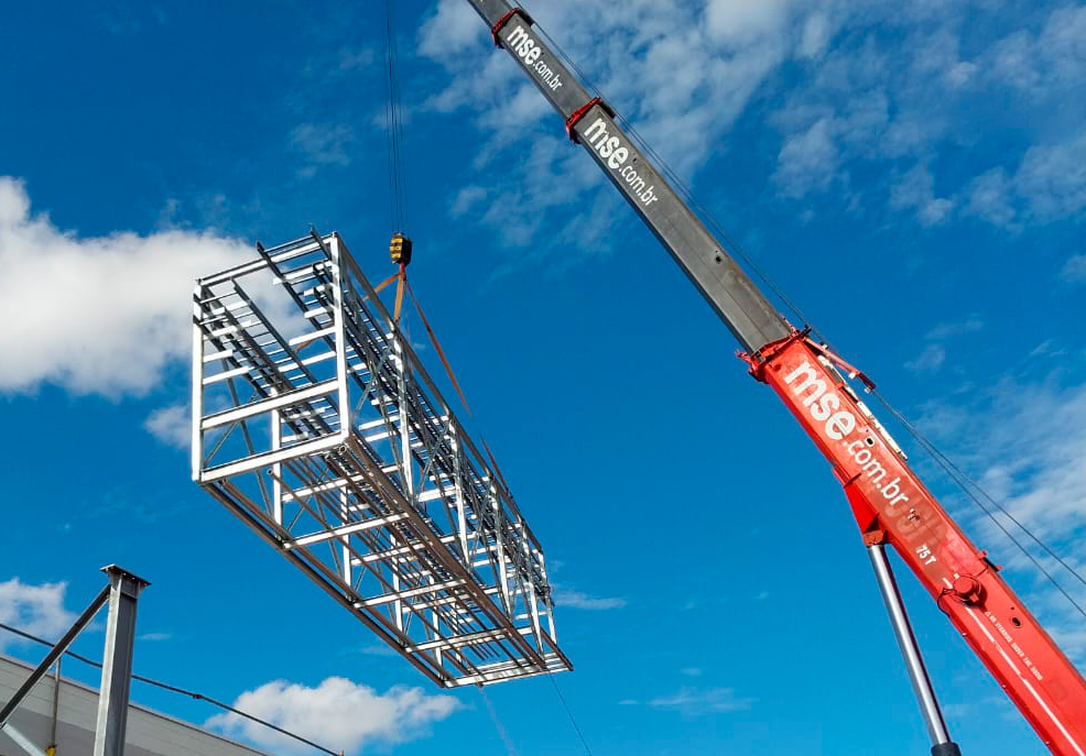 Blog MSE | Içamento do primeiro módulo de Pipe Rack na ETE da Suzano.