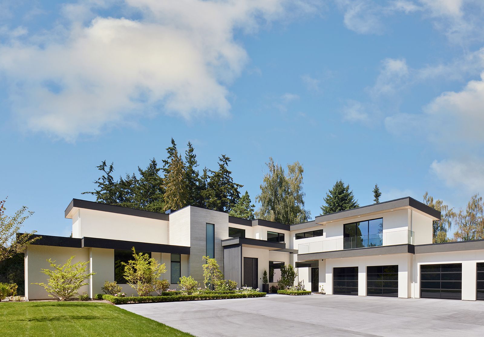Medina Modern - MacPherson Construction Home