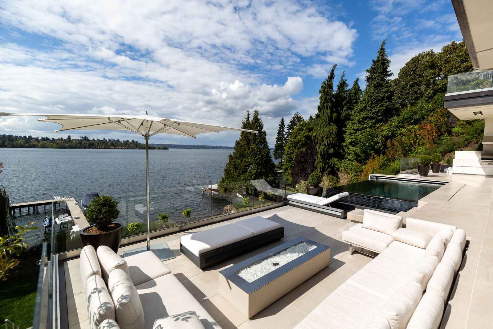 Killarney Modern - MacPherson Construction Home