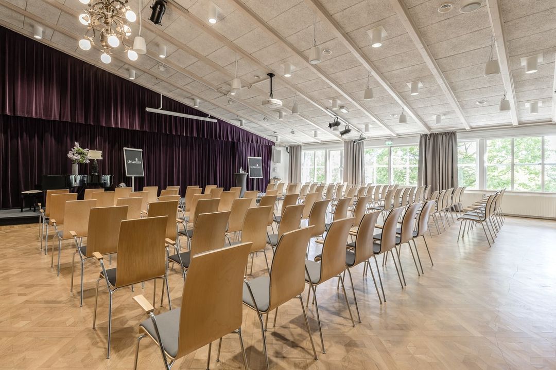 Konferens nära Stockholm - Boka Konferenshotell Såstaholm i Täby