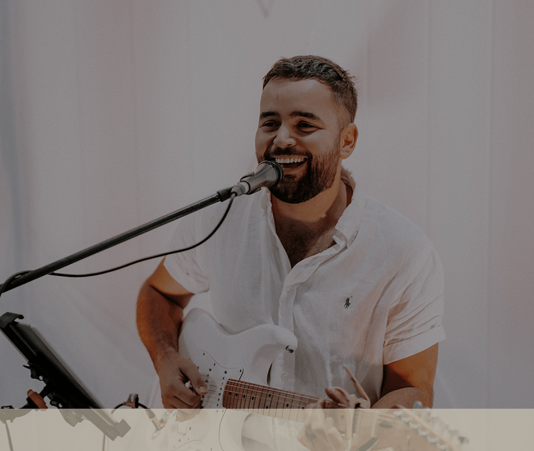 Benny Hanna - Wedding Singer & DJ