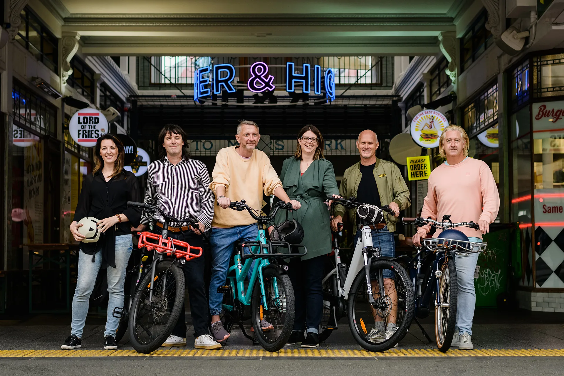 Locky Dock – About