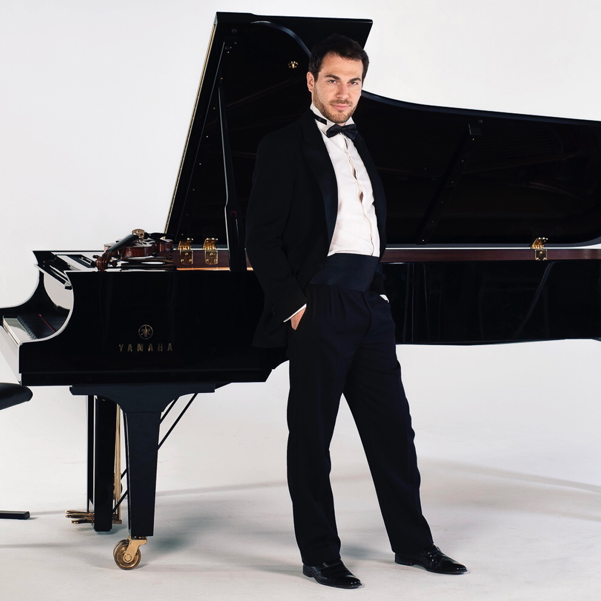 Concerto: Chiara Sannicandro, violino – Giuseppe Russo Rossi, viola ...