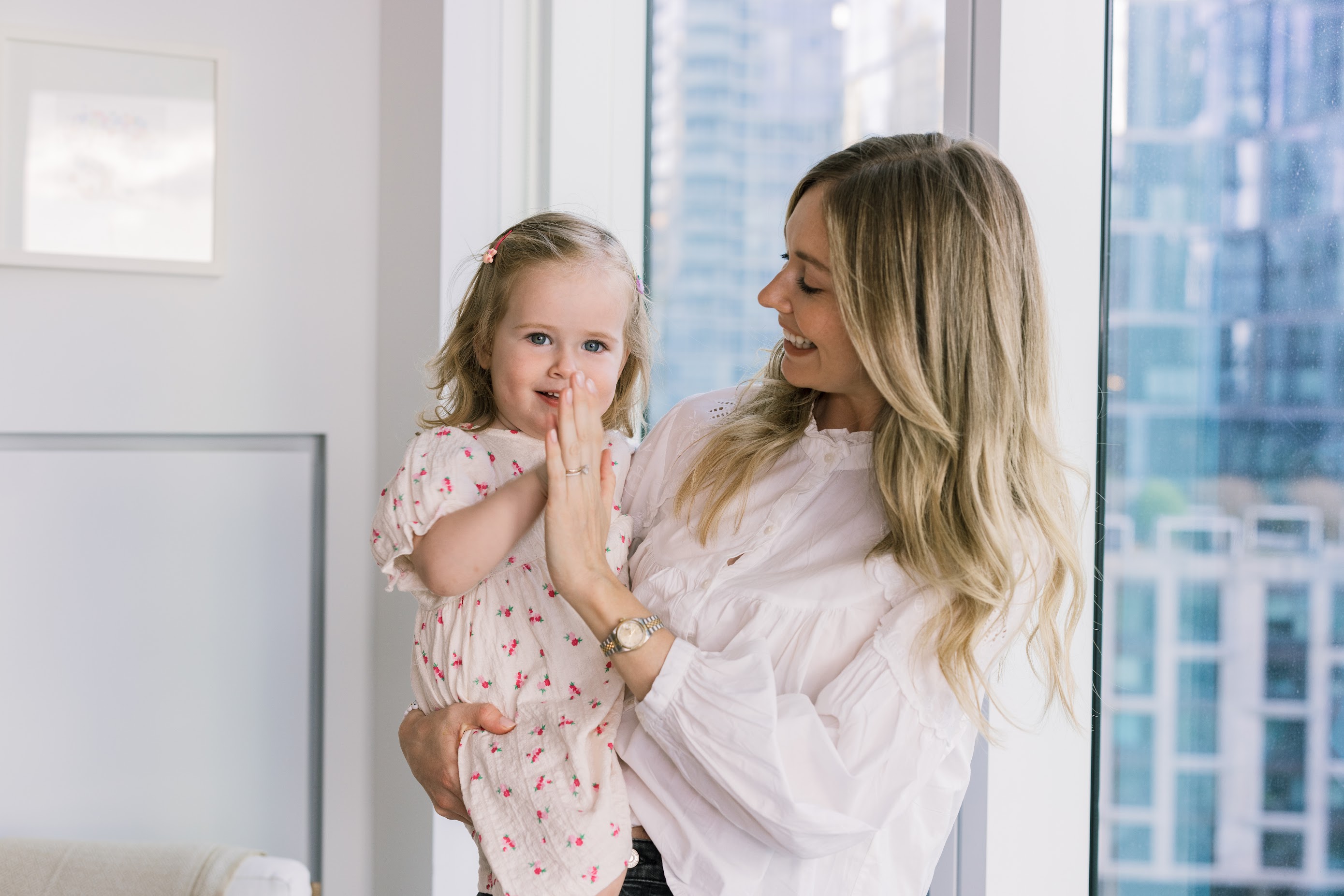 Daisy Plays | Unlock First Words & Full Sentences