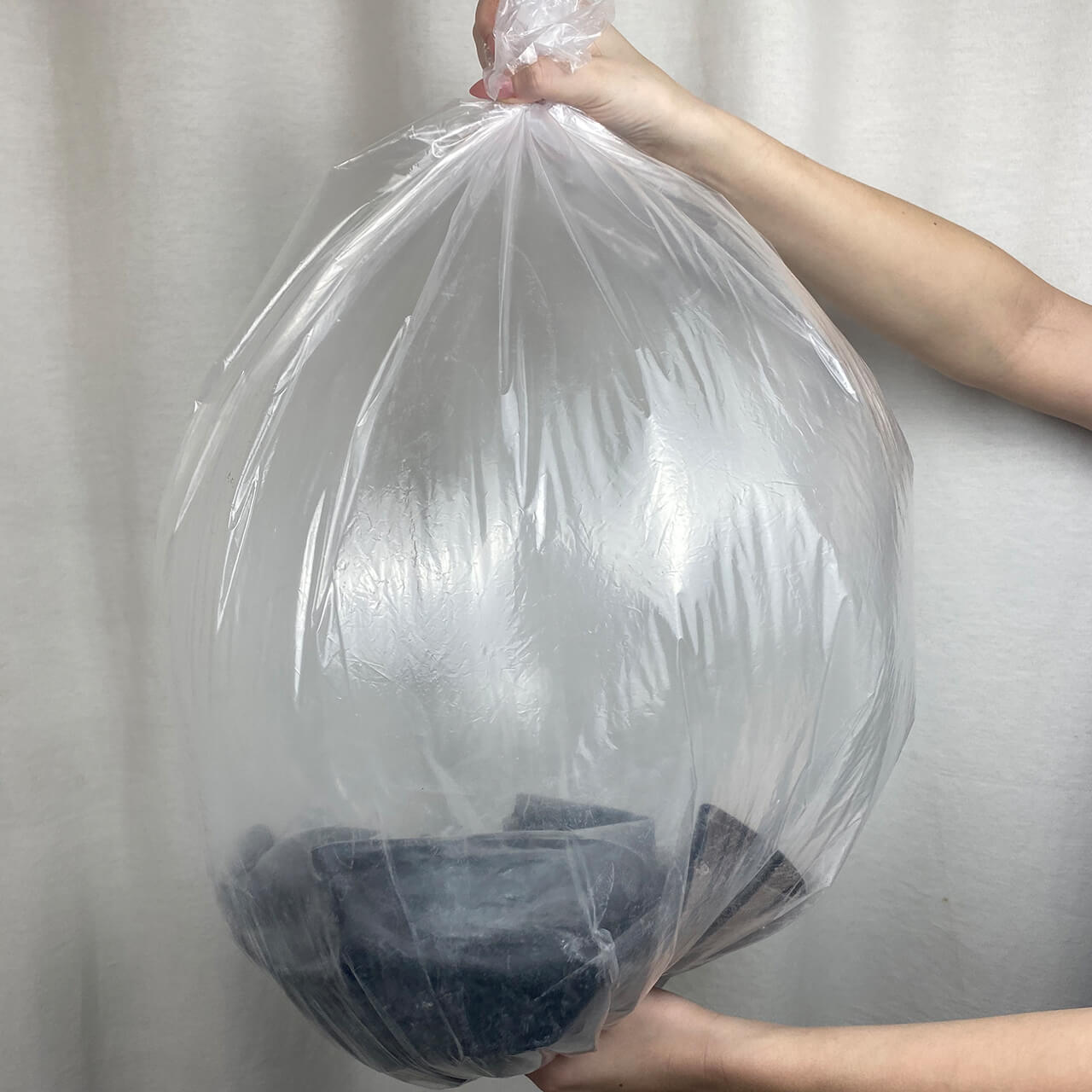 Store latex with powder - store latex clothing correctly