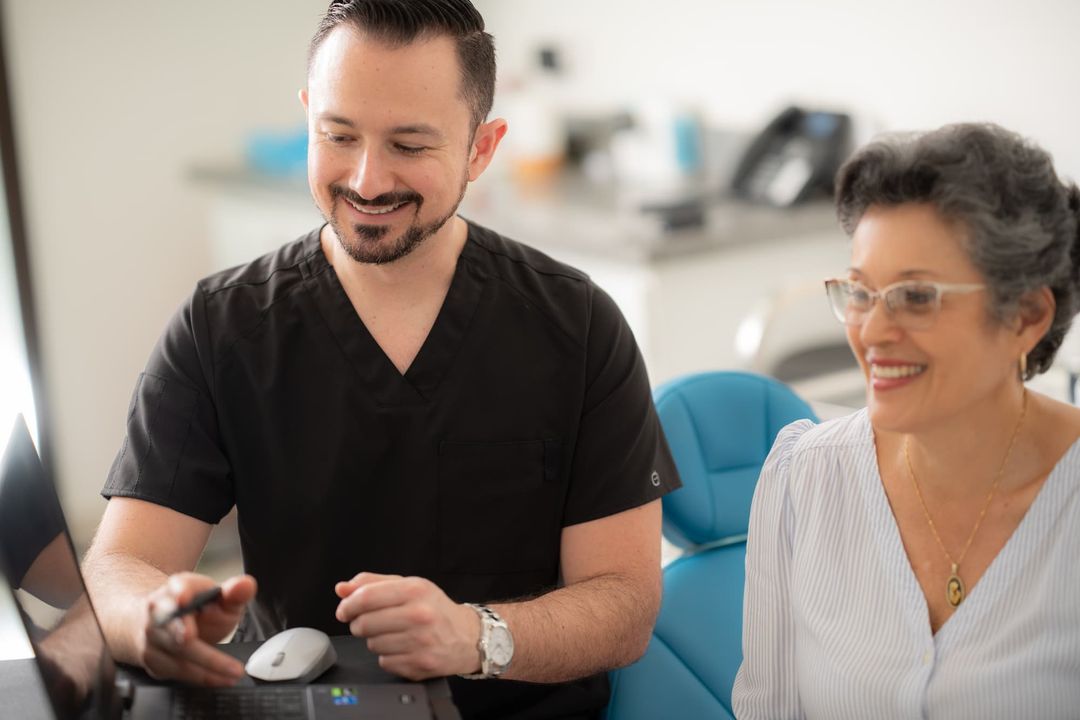 Montero Smile Art | Dental Clinic | Dental Implants Experts