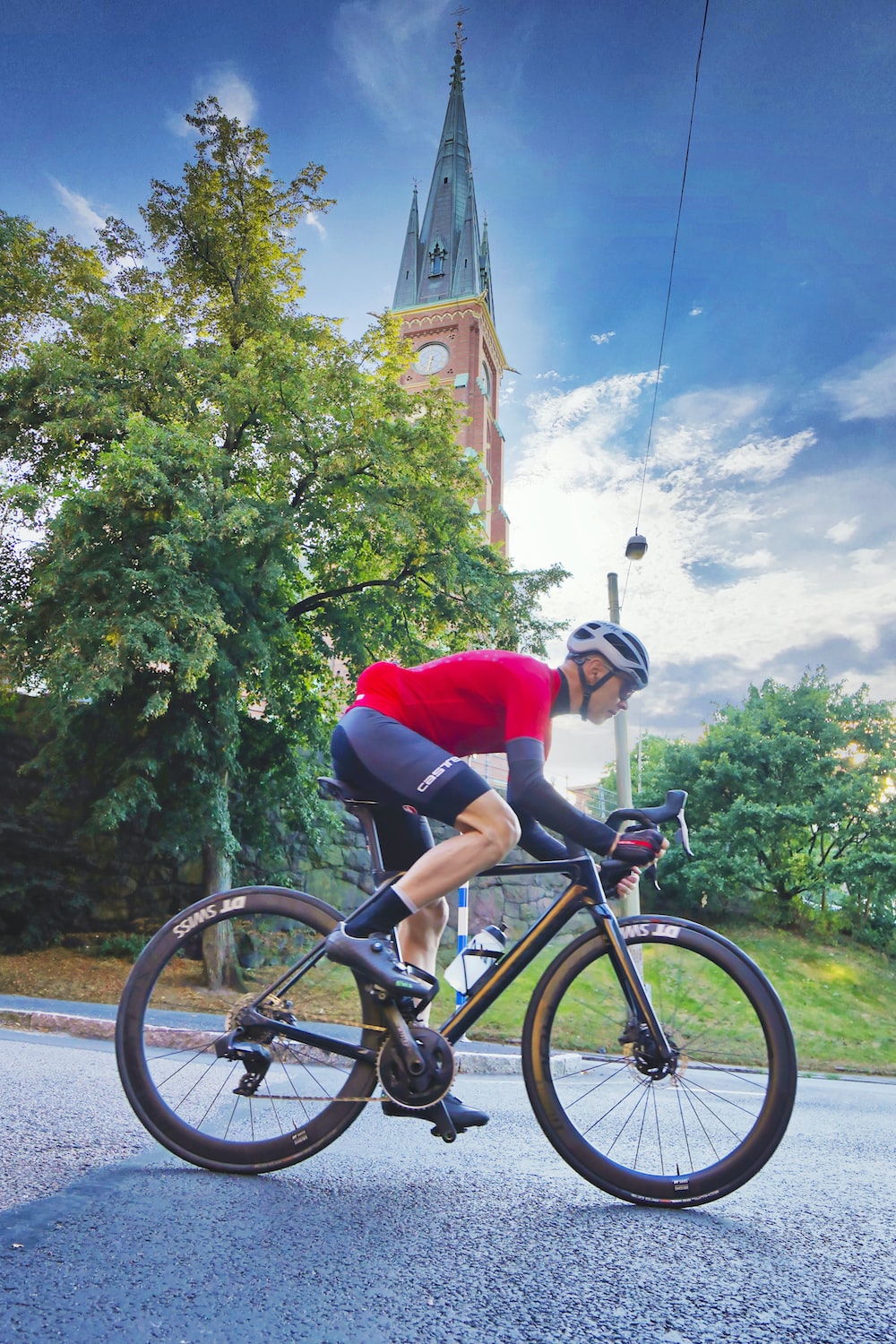 Road Bike Gear Essentials for Beginner Cyclists | MOTTIV