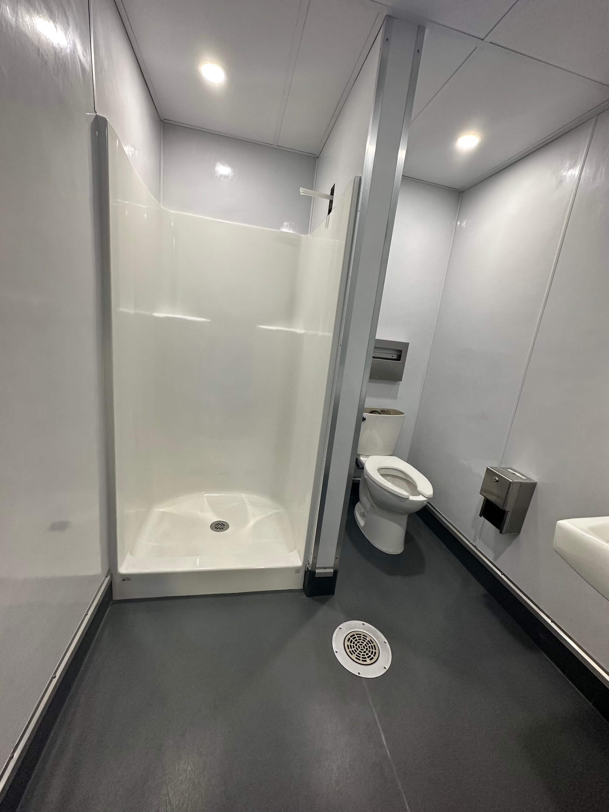 Marvel Buildings Supplies Shipping Container Bathrooms to Portland's ...