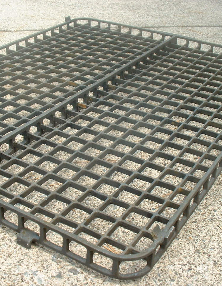 Trays, Grids and Fixtures