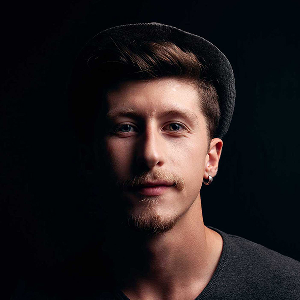 About - Pixart - Webflow Ecommerce Website Template