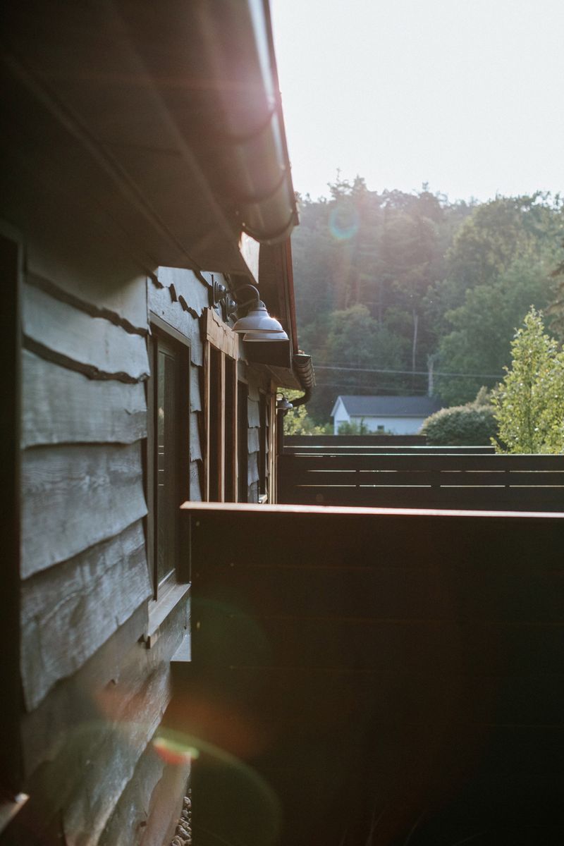 The Leeway - Hotel and Riverside Campground in the Catskills