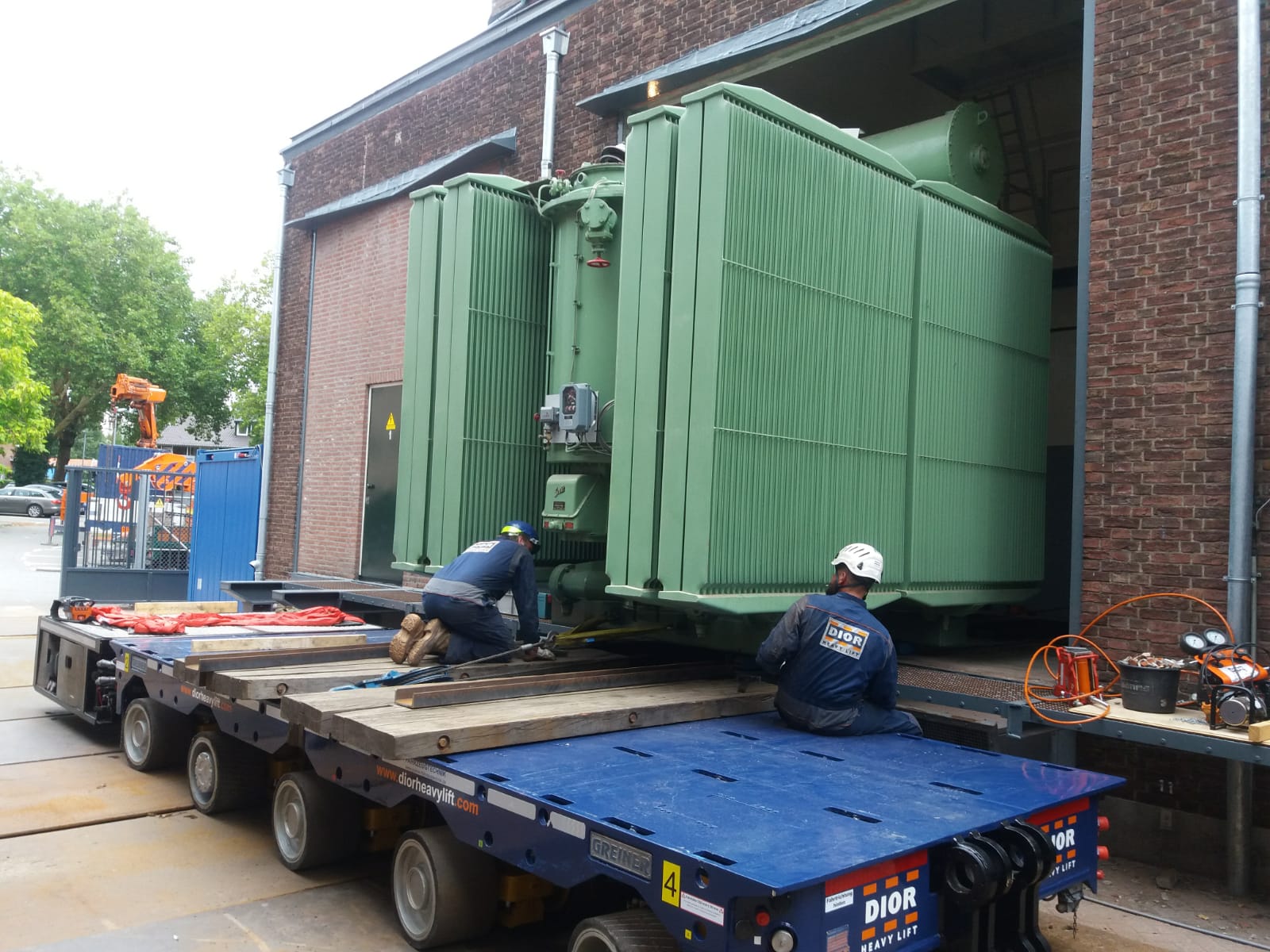 Trafo's verplaatsen Rotterdam | DIOR Heavylift