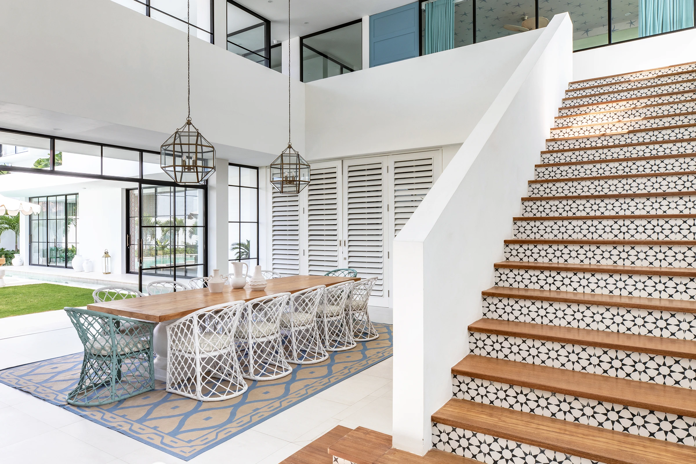 Stay - Umbala The House