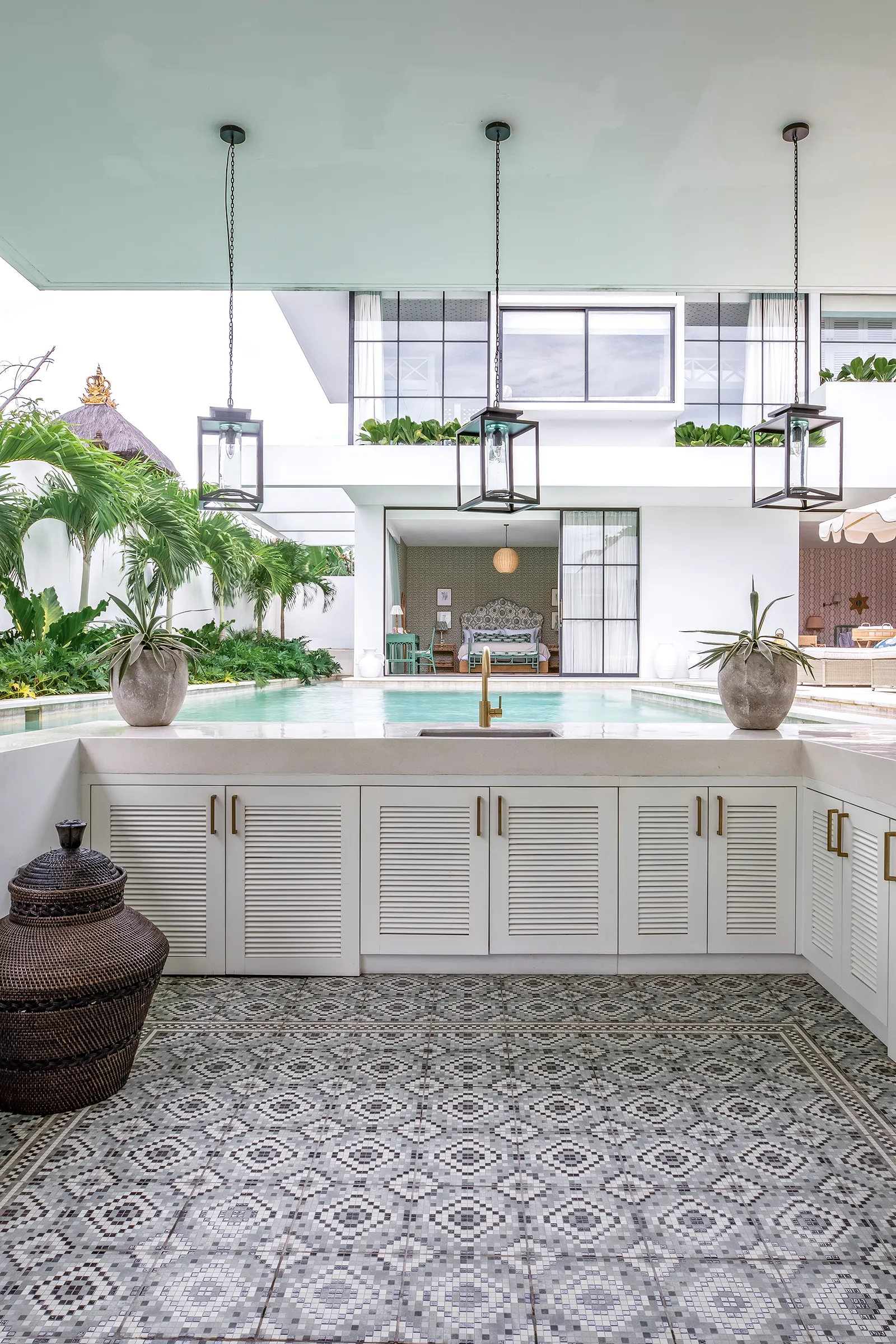 Stay - Umbala The House