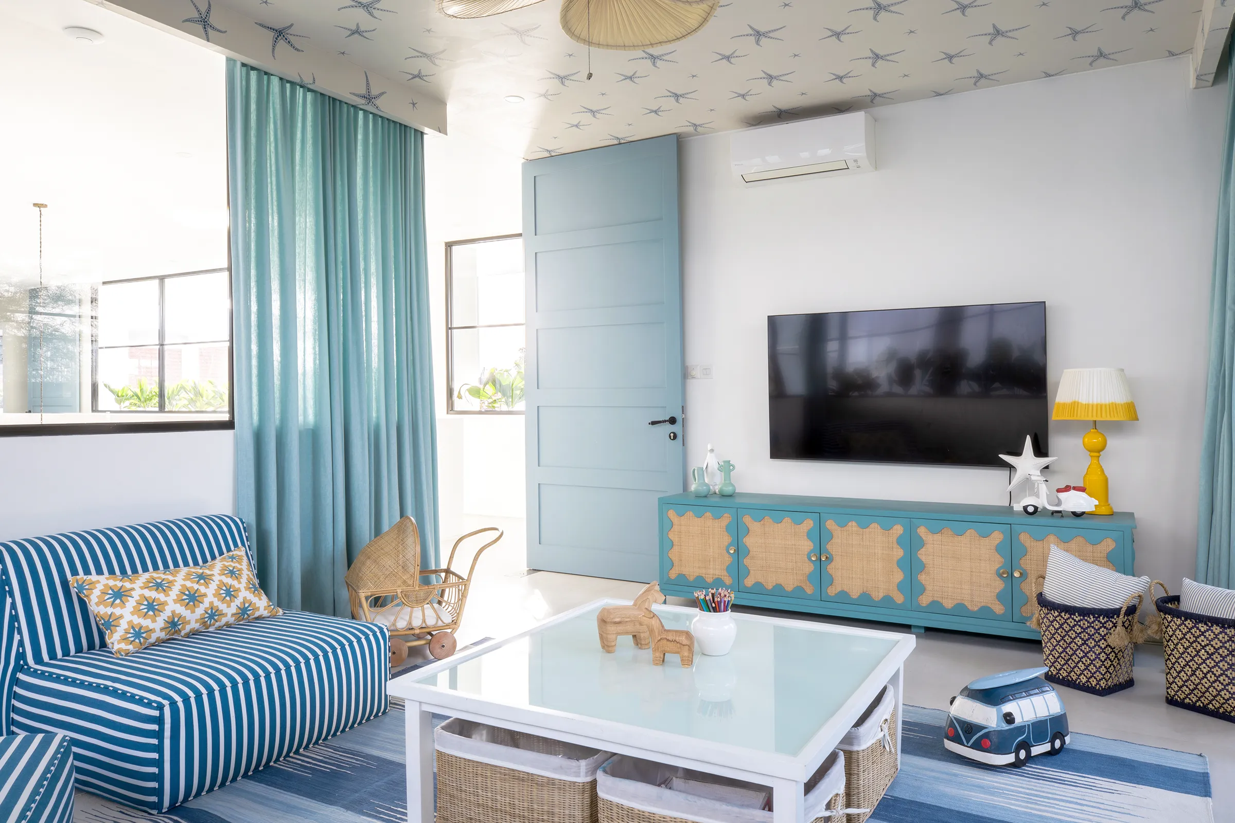 Stay - Umbala The House