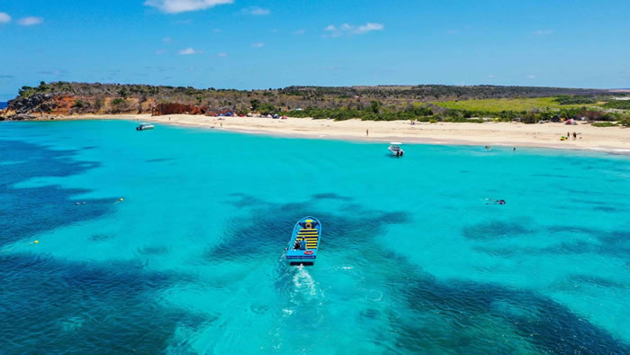 Learn about Tintamarre Island in St. Martin & St. Maarten