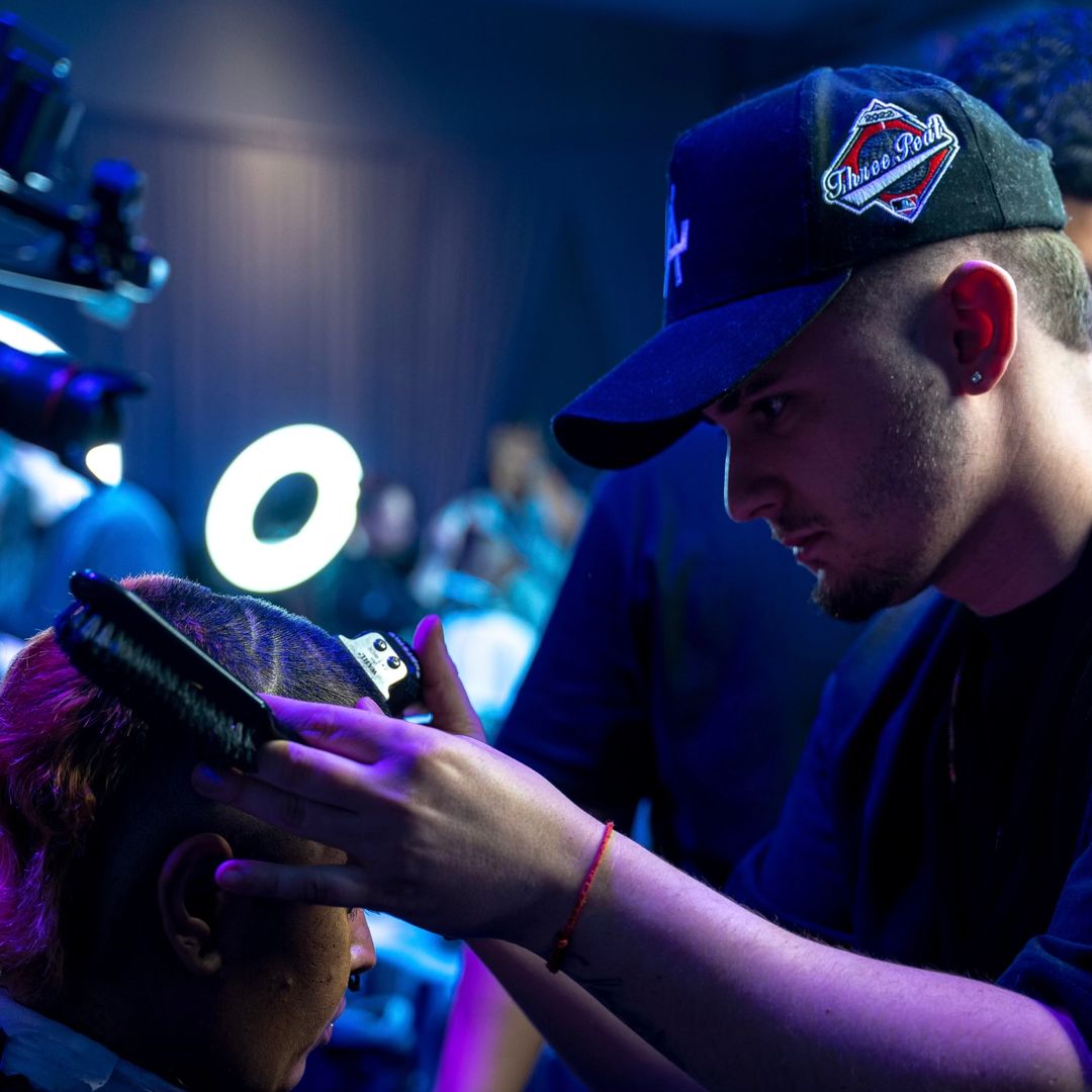 HOME | LAVISH BARBER STUDIO