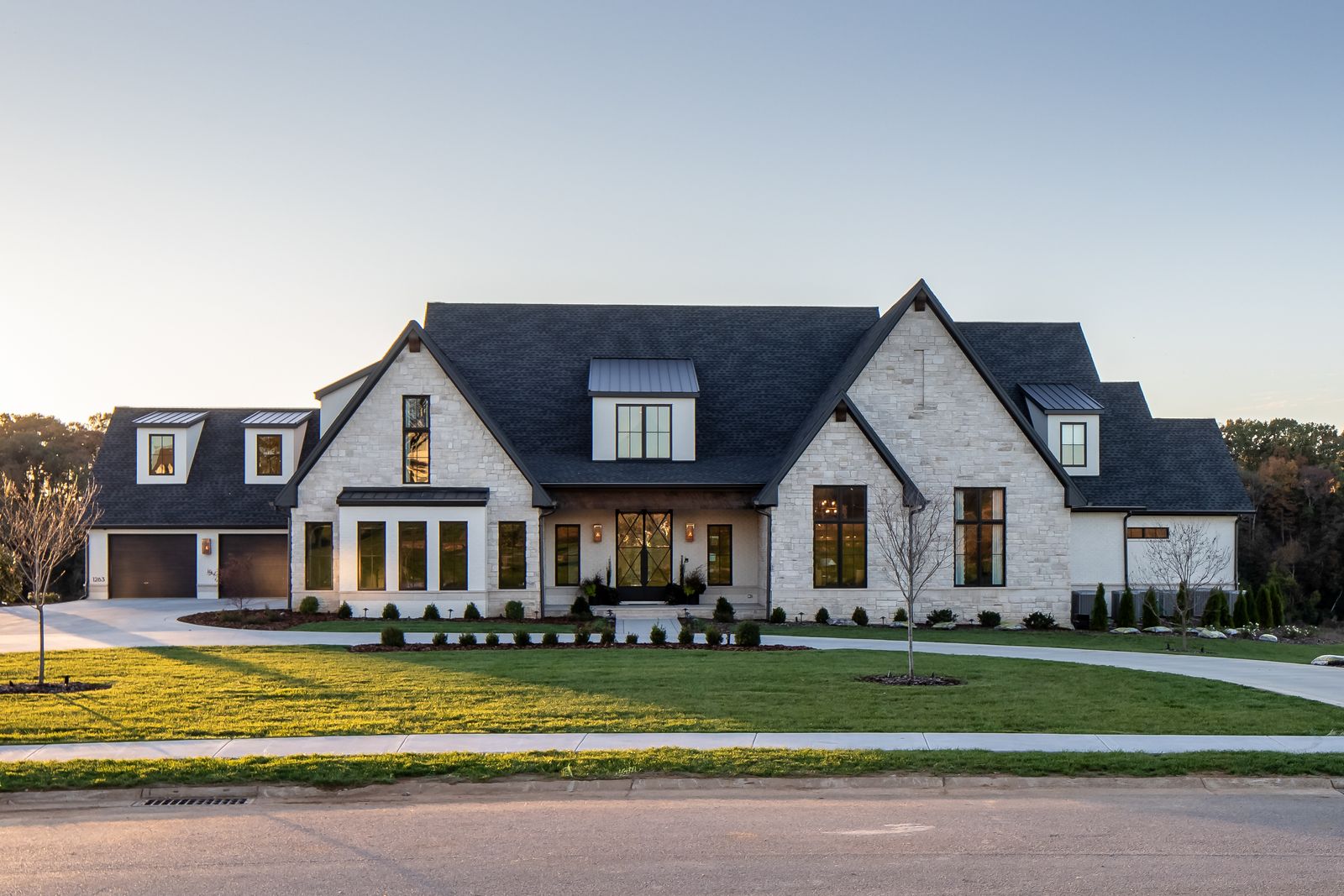 Laura Lee Interior Design • South Central Kentucky Interior Designer