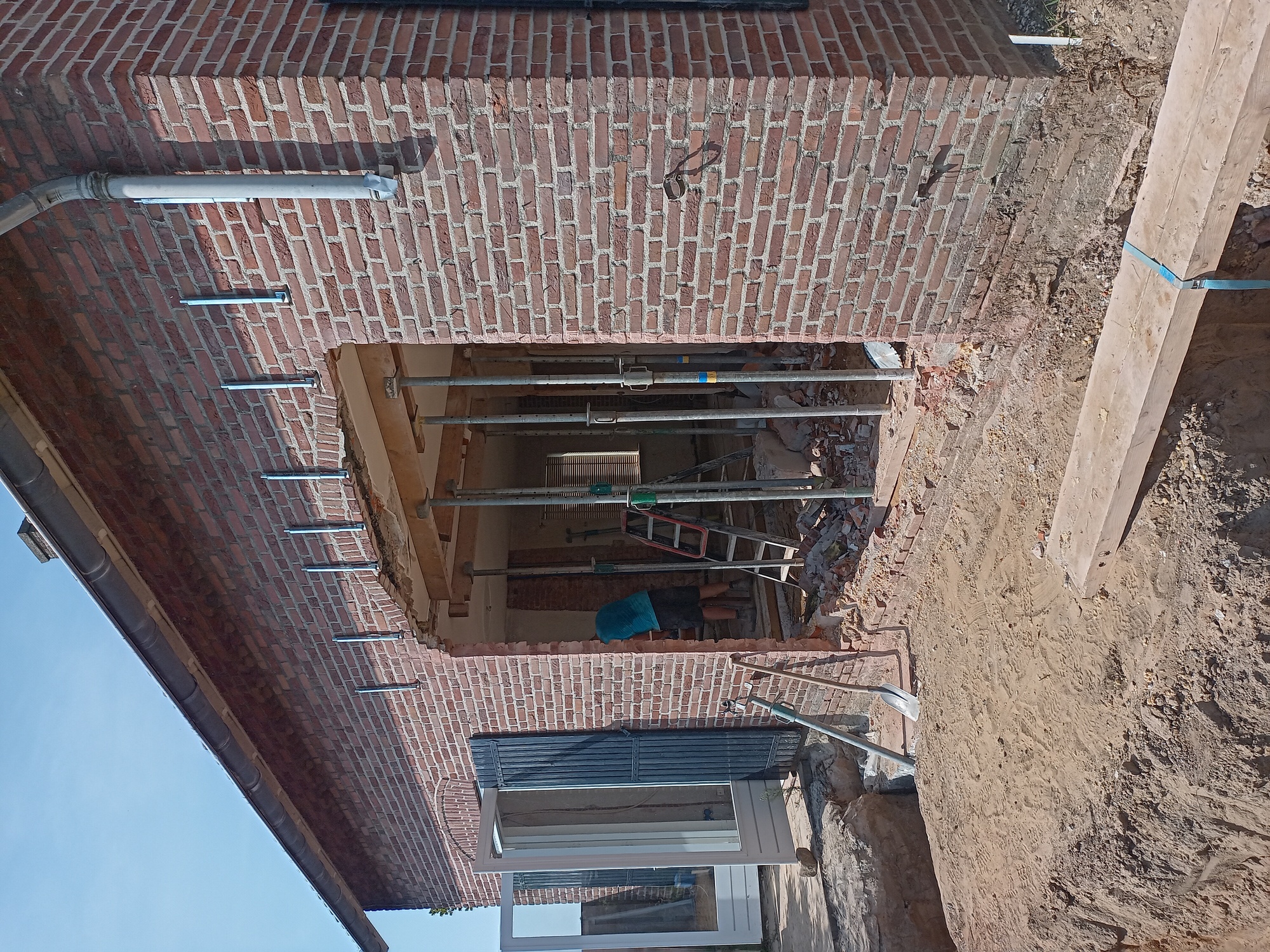 Vervangen betonlatei en creëren opening vooraanbouw Vierlingsbeek ...