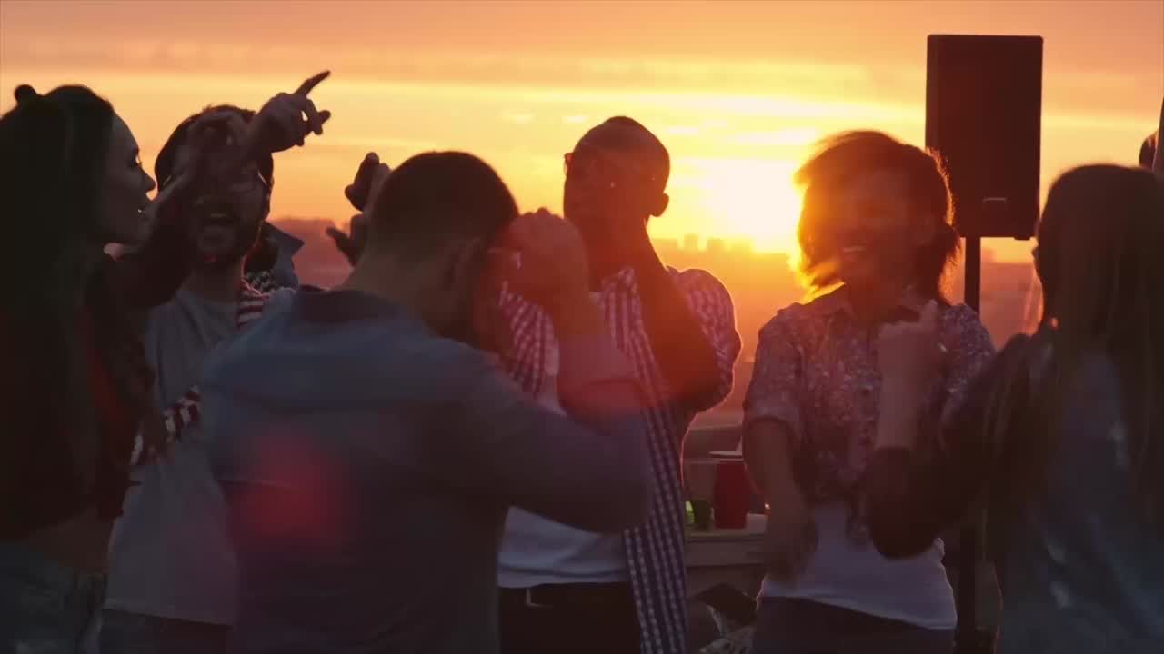 MeetIRL - Ditch the dating apps, try Meet IRL.