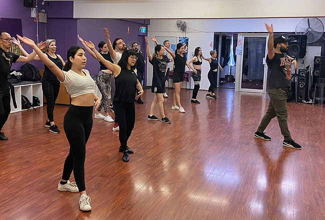Salsa Classes Sydney | Alma Dance Sydney