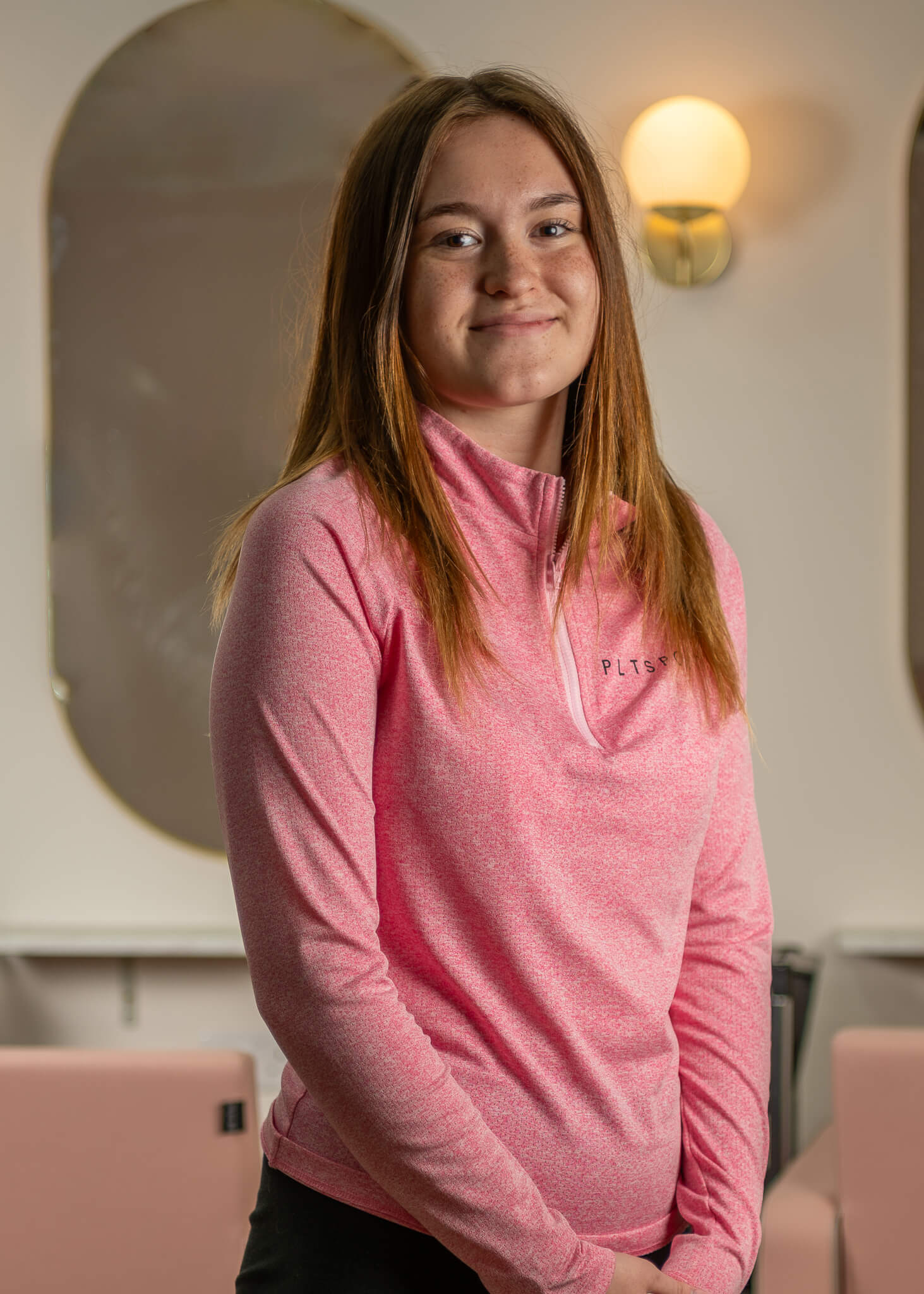 No.4 Hair & Beauty Lounge | Hairdressers East Kilbride