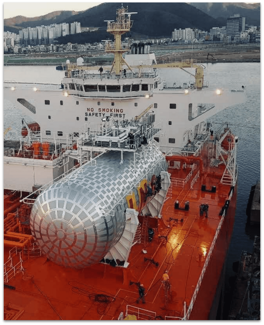 LNG Fuel/Bunker Tank Panel Systems