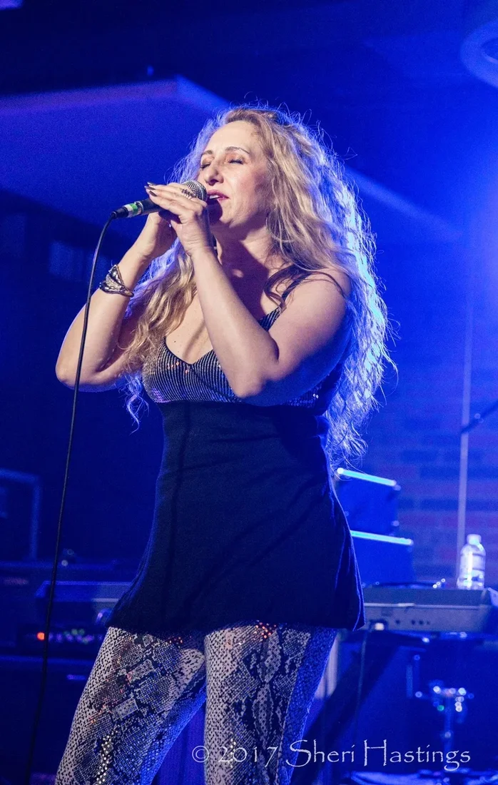 Cara Lee | Soulful Music