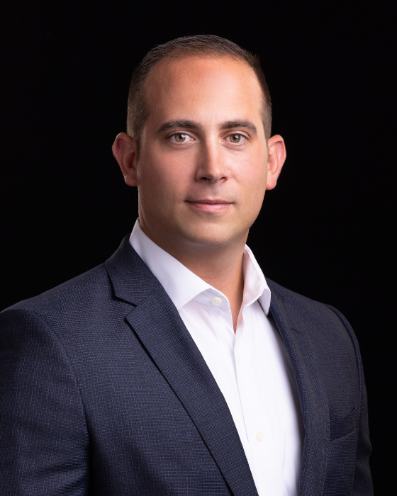 Home - AXOM Partners