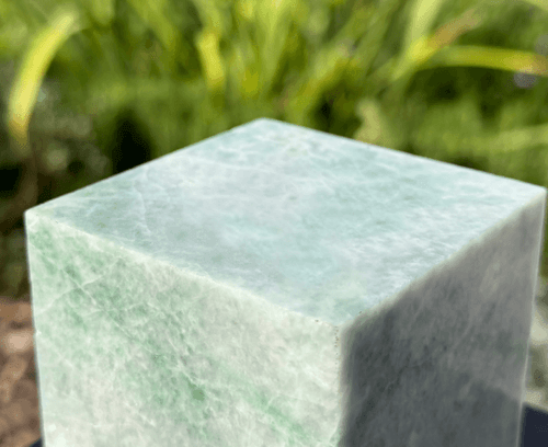 The Jade Vault Gallery | A Showcase of Elegance