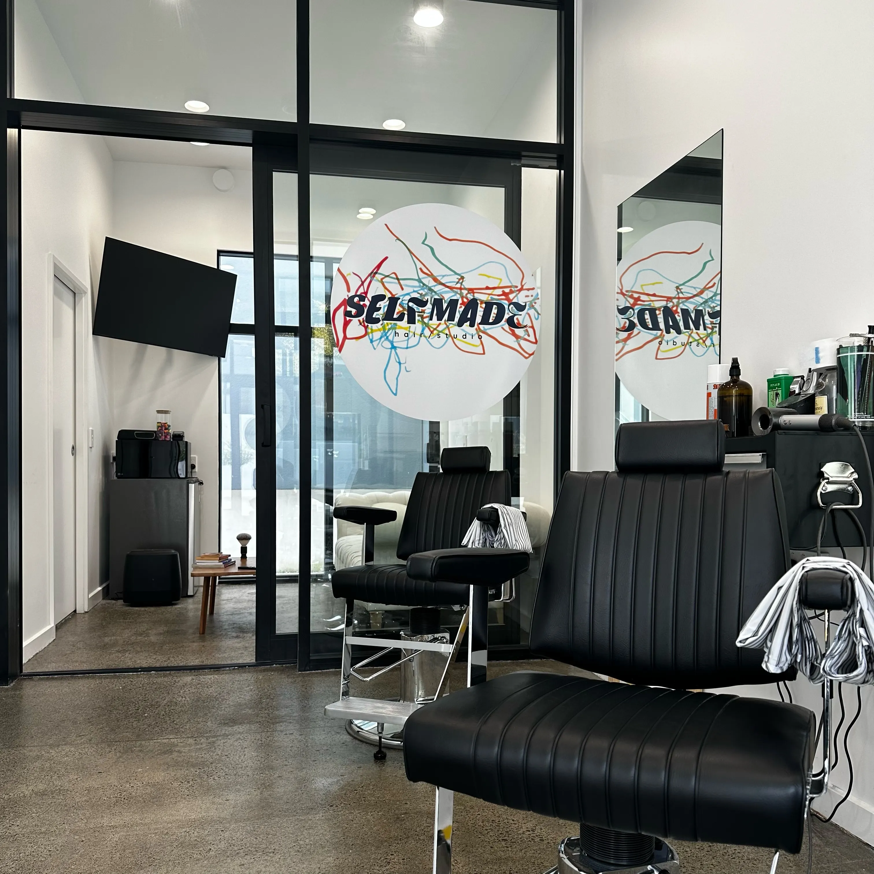 Self Made Hair / Studio