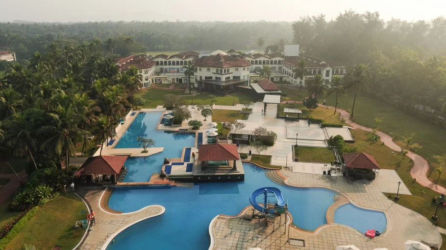 Kenilworth Beach Resort: Coastal Luxury Escape