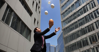 Great Egg Drop Challenge: Build, Drop, and Learn in This Ultimate Team ...